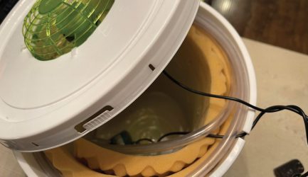 How to Keep Chickens Cool With a DIY Swamp Cooler - Hobby Farms