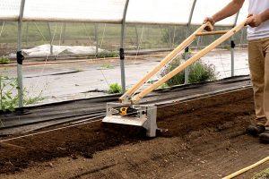 4 Hand Tools That Can Benefit Your Farm - Hobby Farms