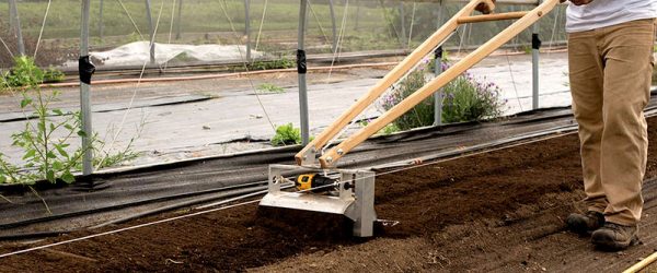 4 Hand Tools That Can Benefit Your Farm - Hobby Farms