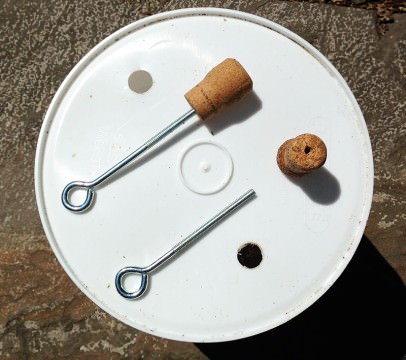 How To Build A Vermin-Proof Chicken Feeder - Hobby Farms